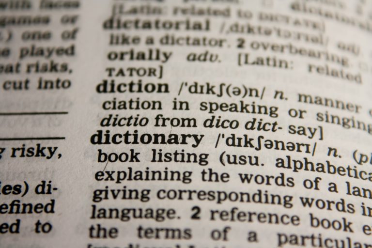 Advertisement Text: Pengertian, Contoh Kalimat, Rumus & Soal – Gramedia ...