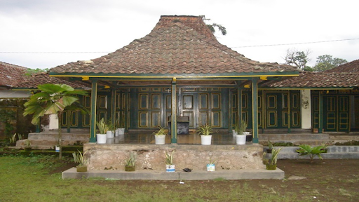 Rumah adat jawa Timur