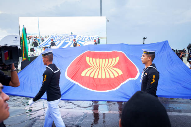 Apa Tujuan ASEAN Dibentuk? Disertai Manfaat dan Penghambatnya ...