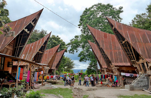 Macam Rumah Adat Batak: Sejarah, Jenis, Keunikan, Ciri Khas, dan ...