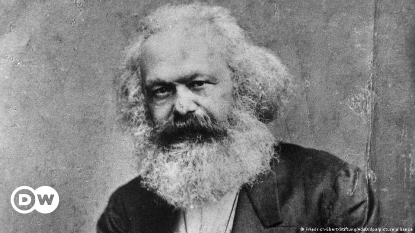 Biografi Singkat dan Karya-Karya Karl Marx – Gramedia Literasi