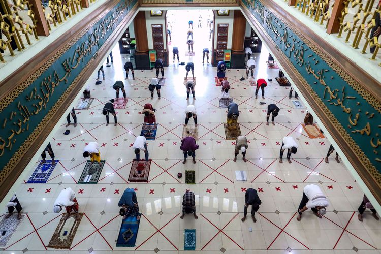 Pengertian dan Jenis Ibadah dalam Islam Serta Beberapa Anjuran Ibadah ...