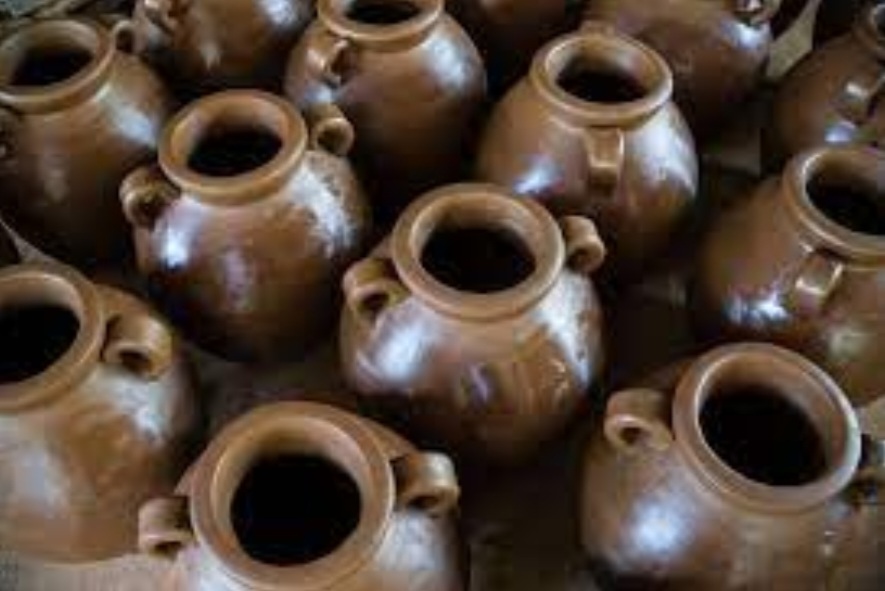 Seni Kriya: Pengertian, Sejarah, Fungsi Dan Jenisnya – Gramedia Literasi