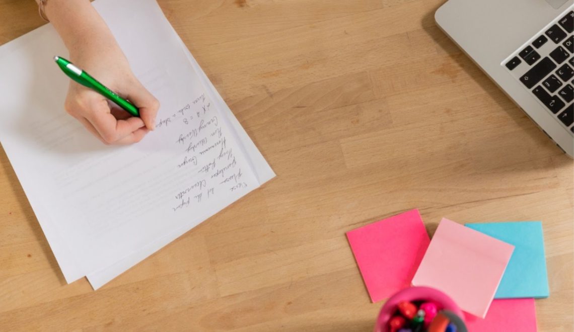 Diksi : Pengertian, Jenis, Fungsi, dan Ciri-cirinya – Gramedia Literasi