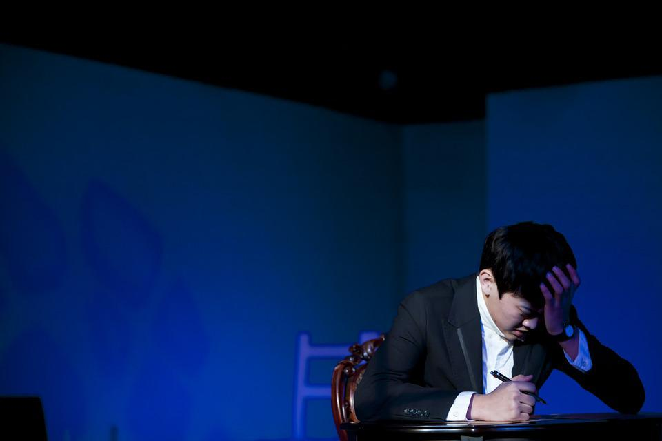 Monolog: Pengertian, Aspek, Ciri, Jenis, dan Buku Rekomendasi ...