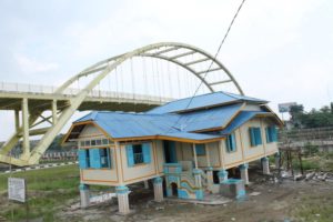 Mengenal 5 Ragam Rumah Adat Riau yang Perlu Dilestarikan – Gramedia ...