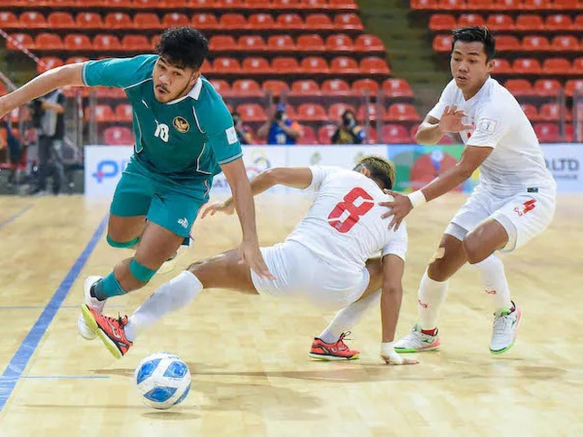 Pengertian dan Sejarah Permainan Bola Futsal Yang Wajib Kamu Ketahui ...