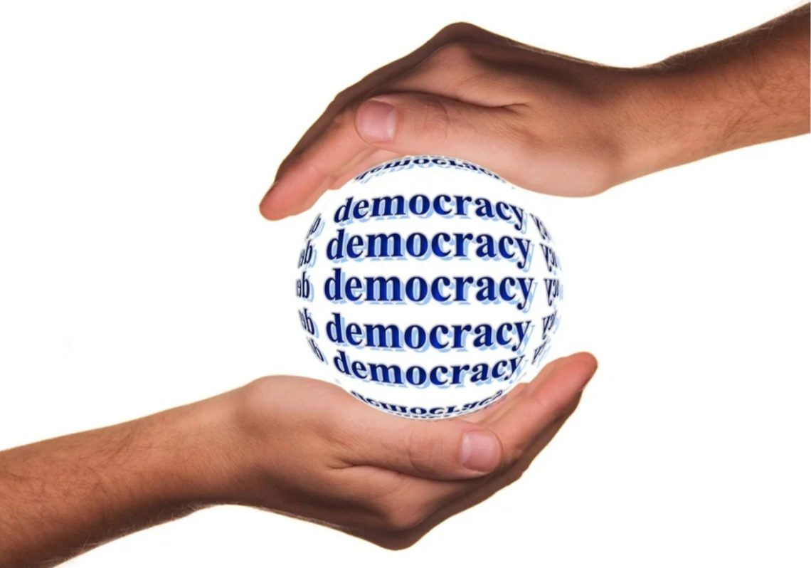 Pengertian Demokrasi Liberal hingga Sejarah Demokrasi Liberal di ...