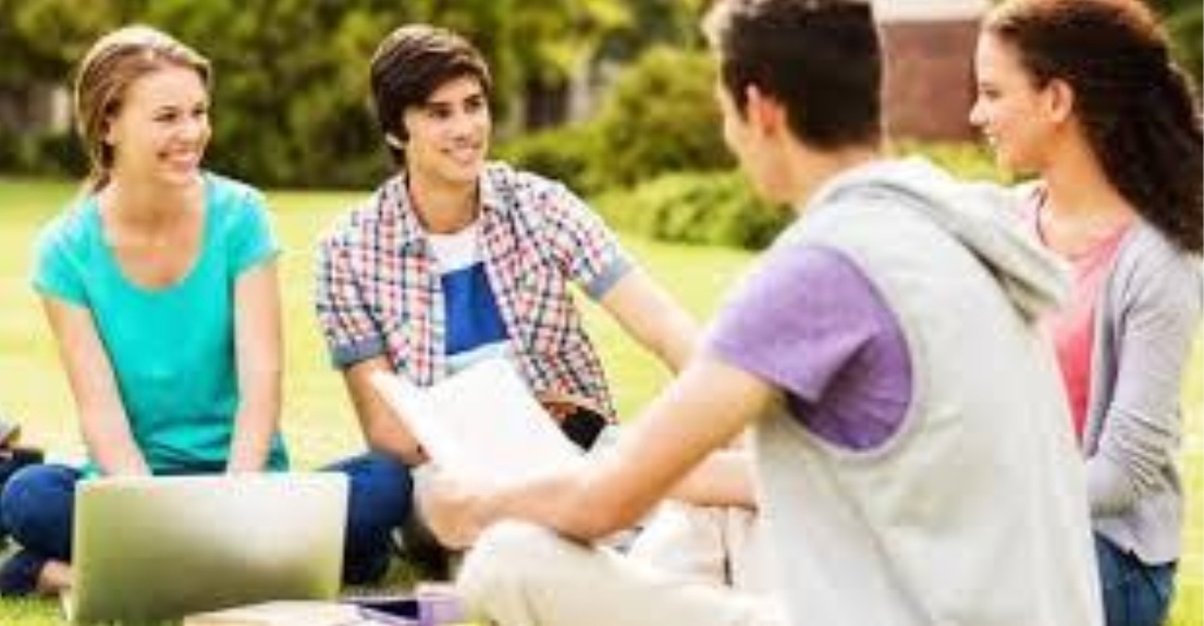 Contoh Kata Sapaan: Pengertian, Jenis, Faktor – Gramedia Literasi