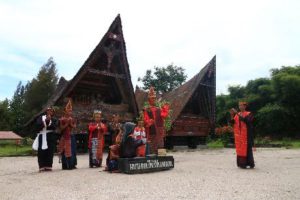 Tari Tor Tor: Sejarah, Gerakan, Jenis, Keunikan, Hingga Musik Pengiring ...