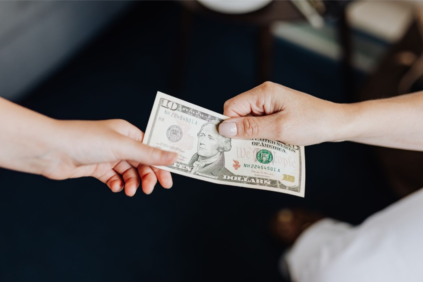 Insentif Adalah: Pengertian, Jenis dan Tujuannya – Gramedia Literasi