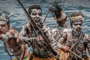 Tari Perang atau Tari Falabea Papua: Sejarah, Properti dan Gerakannya ...