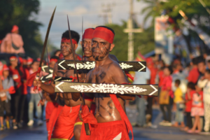 Tari Perang atau Tari Falabea Papua: Sejarah, Properti dan Gerakannya – Gramedia Literasi