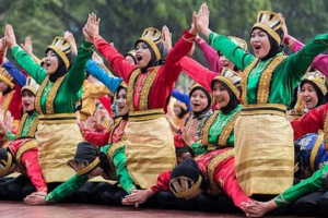 Pengertian Tari Klasik serta Keunikan, Ciri-Ciri, dan Contohnya ...