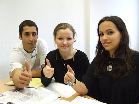 Pengertian Magang: Tujuan, dan Manfaatnya – Gramedia Literasi