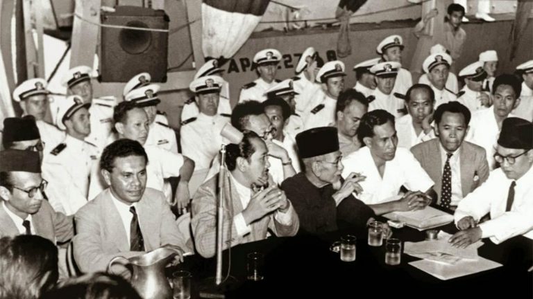 Perjanjian Linggarjati: Latar Belakang, Isi, Tujuan, Tokoh, dan ...