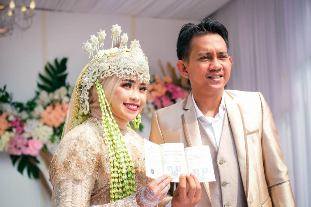 Nikah Mut’ah Adalah: Pengertian, Sejarah, dan Hukum Islam – Gramedia Literasi