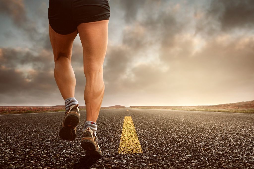 Latihan Shuttle Run untuk Melatih Kelincahan dan Kekuatan Fisik ...
