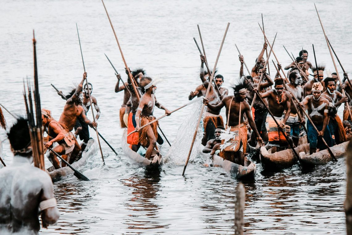Budaya Papua: Asal-Usul dan Jenisnya Lengkap! – Gramedia Literasi