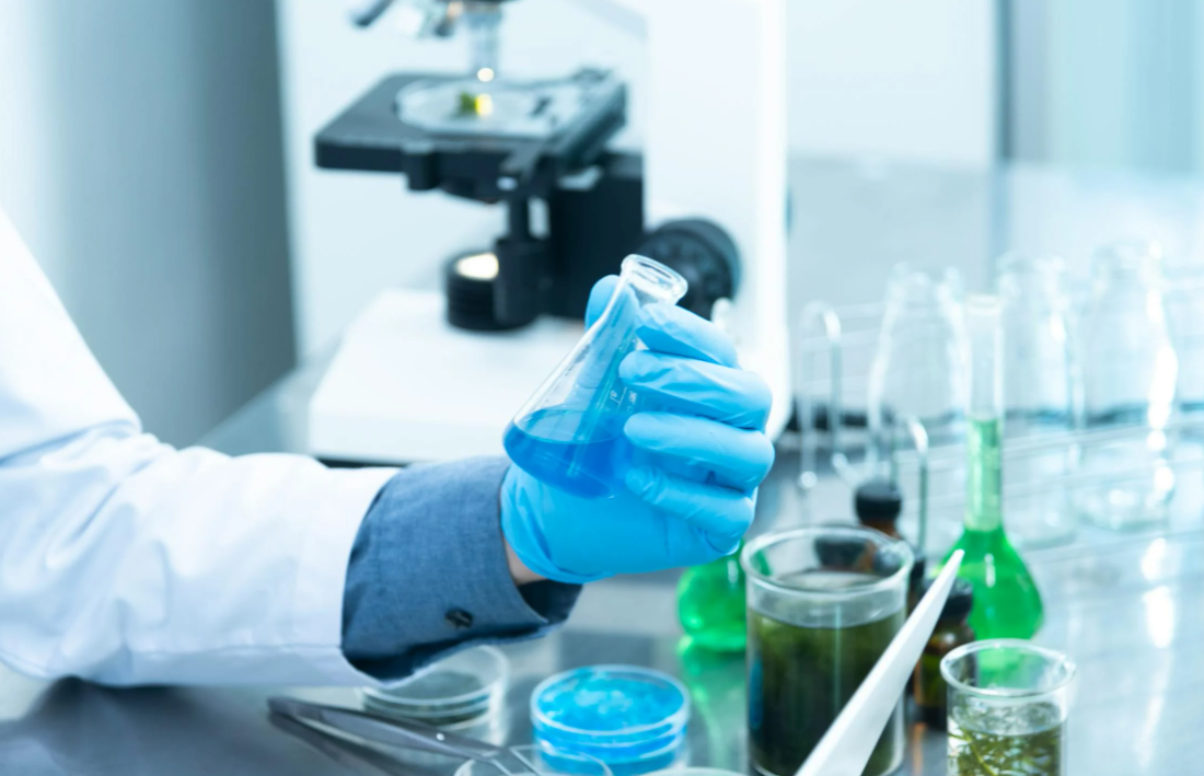 Contoh Larutan Elektrolit, Jenis, dan Manfaatnya! – Gramedia Literasi